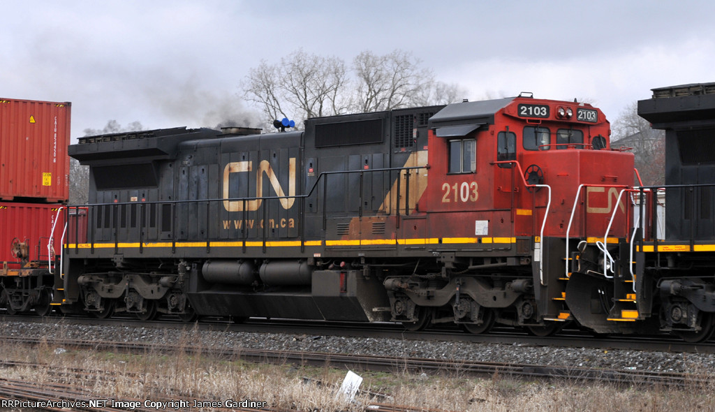CN 2103